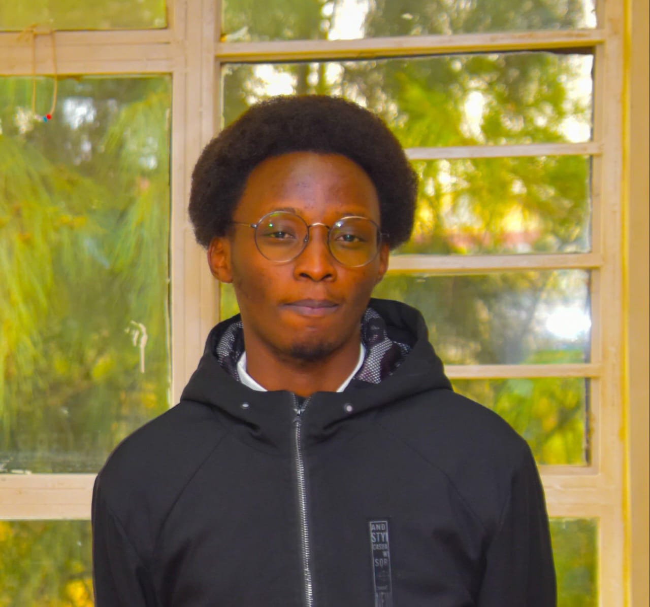 Eugene Mutembei - Web | UI/UX | Data | AI | Portfolio